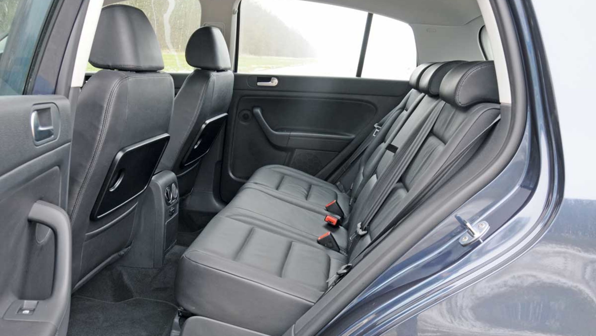 Volkswagen Golf Plus - Pictures | Auto Express