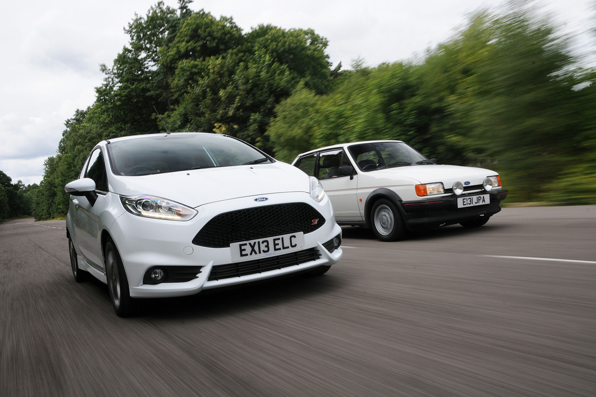 Ford Fiesta ST vs Ford Fiesta XR2 | Auto Express