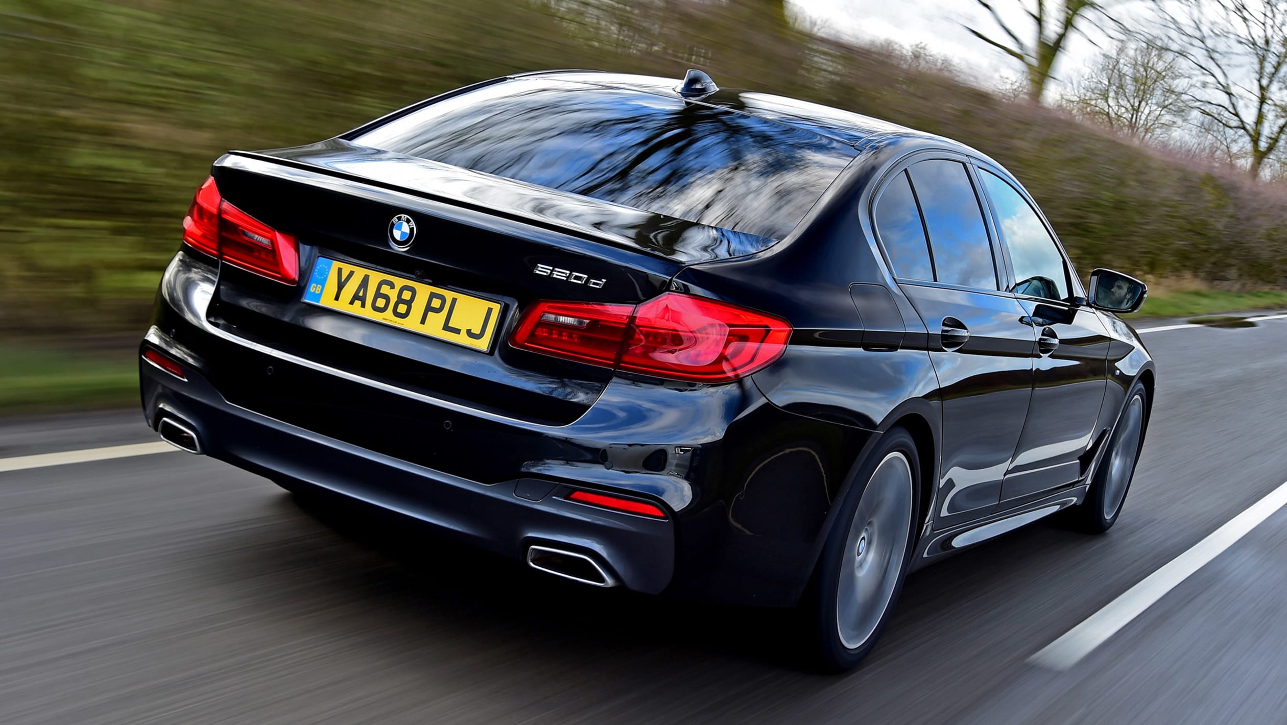 Lexus ES vs BMW 5 Series vs Volvo S90 - pictures | Auto Express