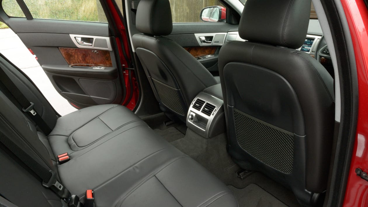 Jaguar XF saloon 2013 - Pictures | Auto Express