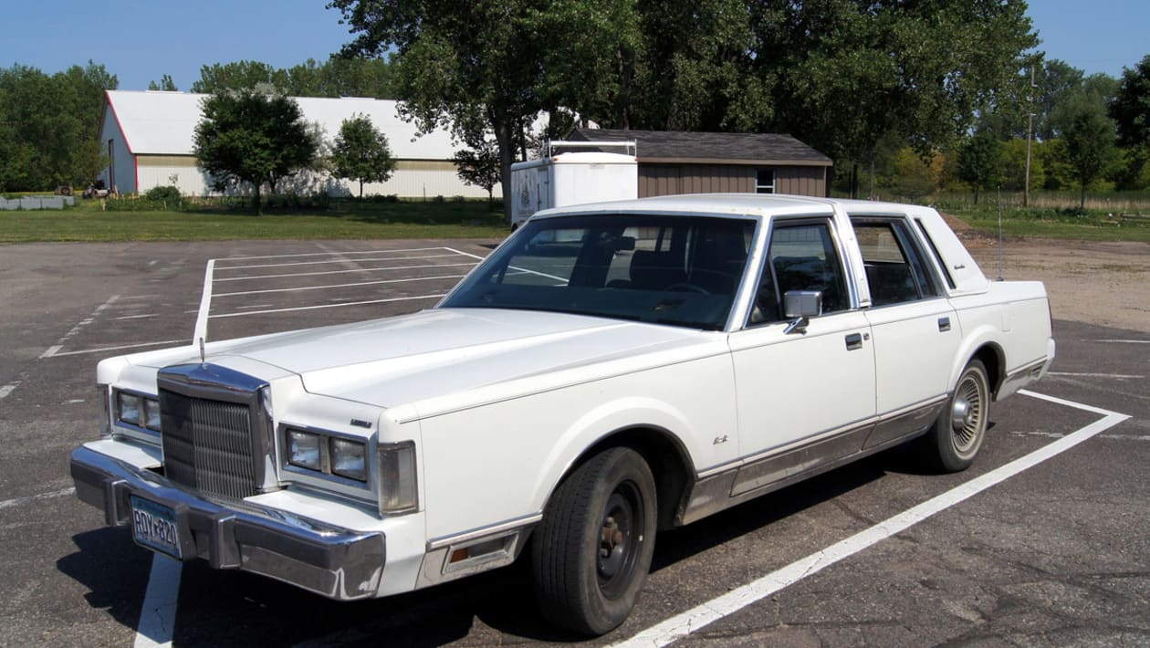 Lincoln Town Car | Auto Express