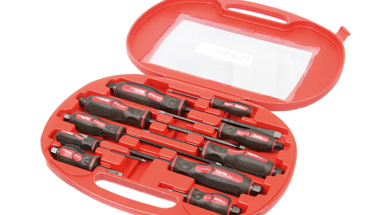 Clarke Pro 122 review | Auto Express