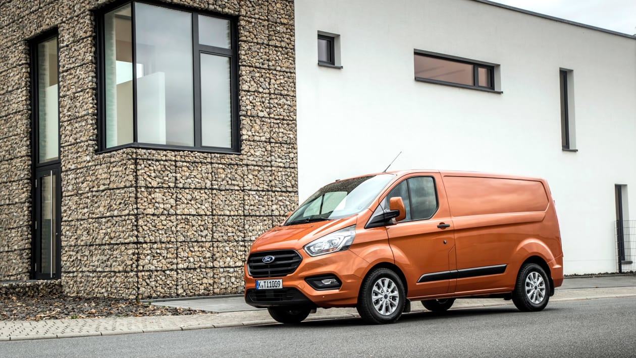 2017 Ford Transit Custom facelift - pictures | Auto Express