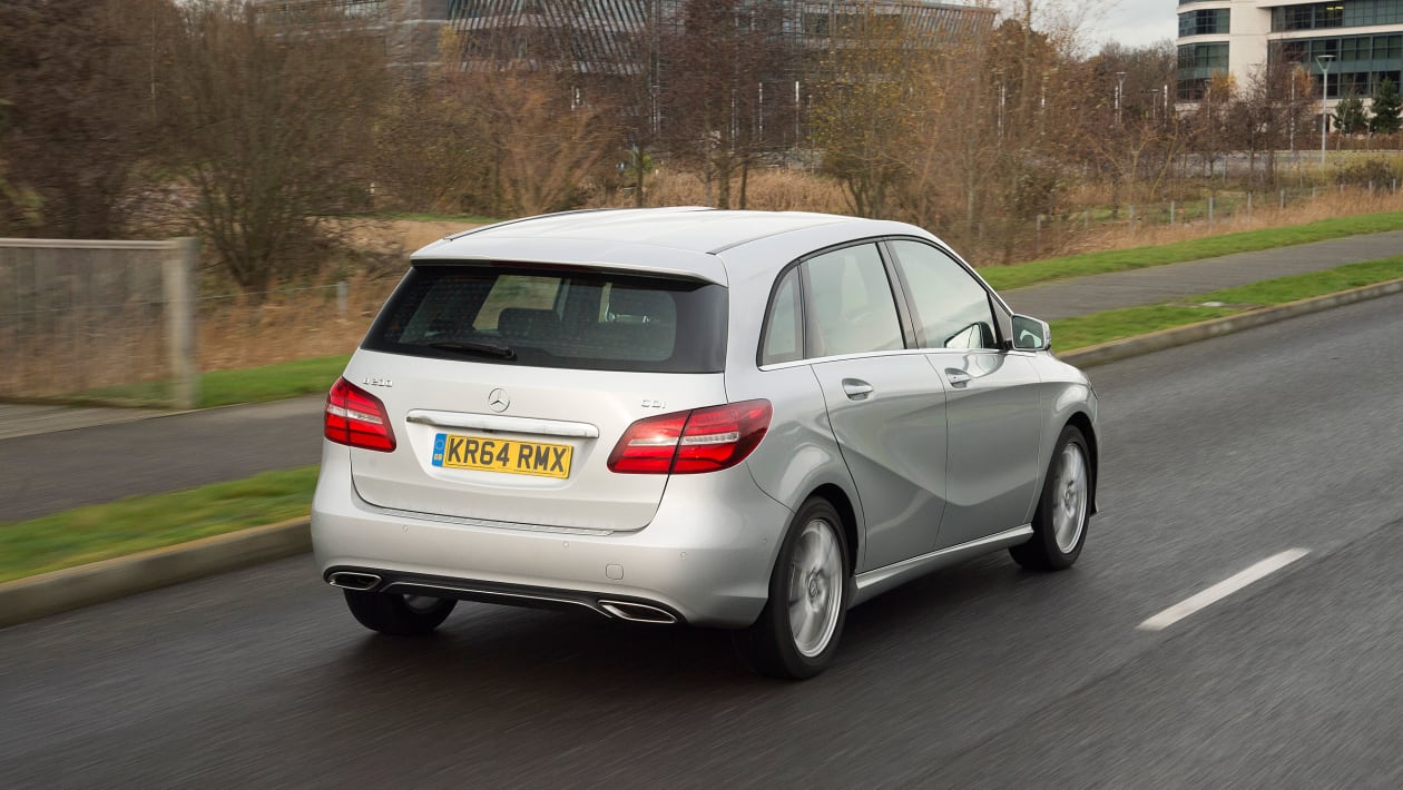 Mercedes B200 review - pictures | Auto Express