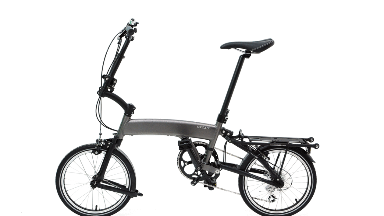 Mezzo D9 Curve | Auto Express