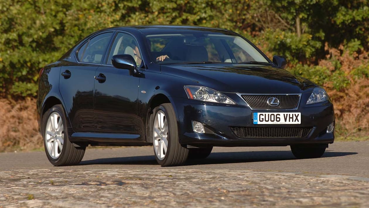 Lexus IS220d SE | Auto Express