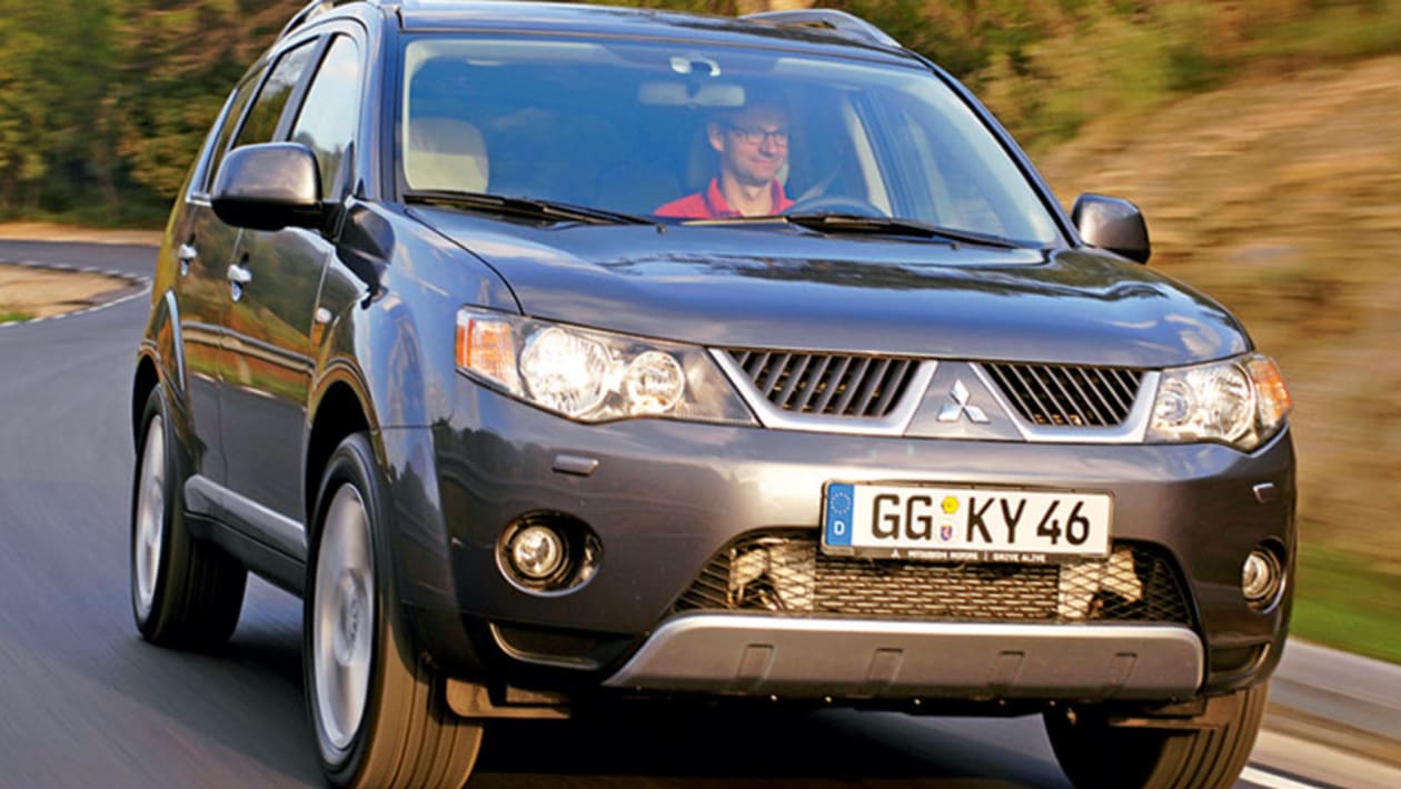 Mitsubishi Outlander 2006 review | Auto Express