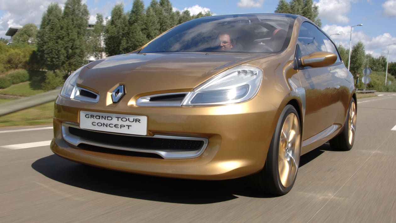 Renault Clio Grand Tour 2007 review | Auto Express