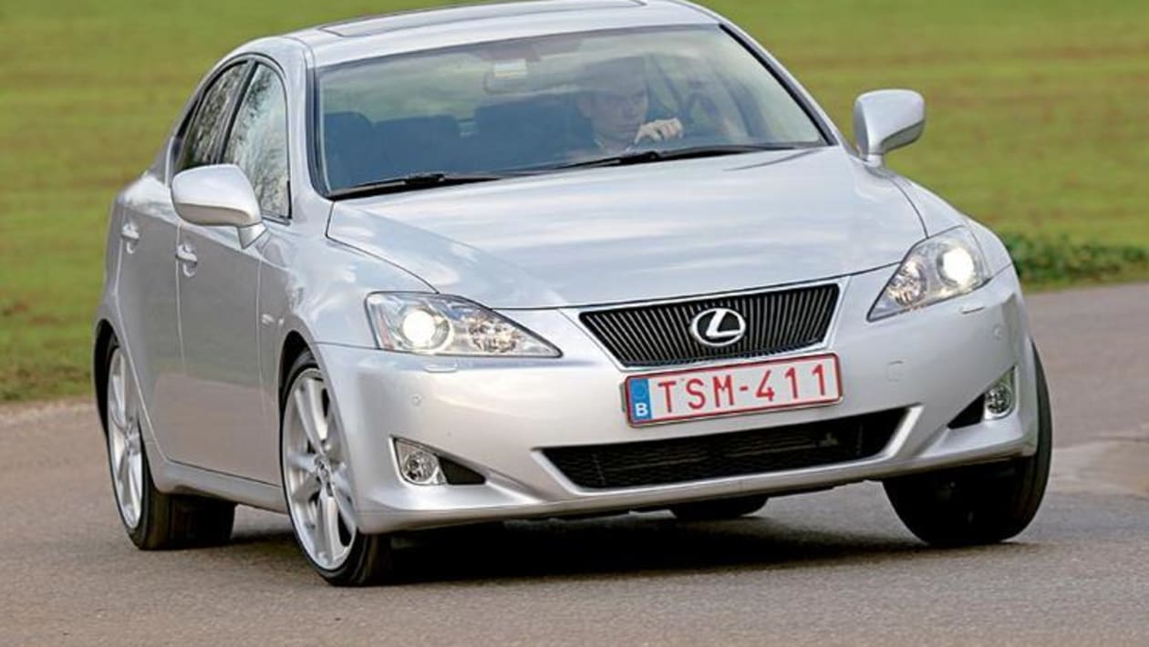 Lexus IS220d SE-L | Auto Express