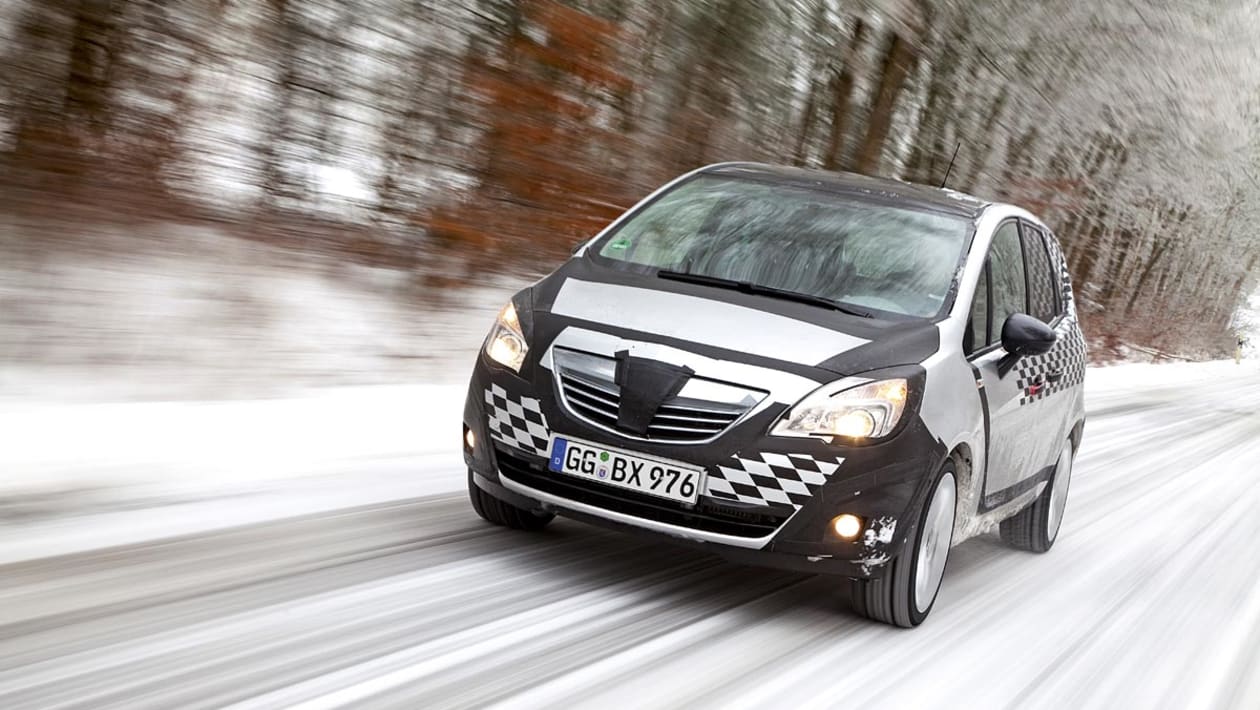 Vauxhall Meriva 2010 review | Auto Express