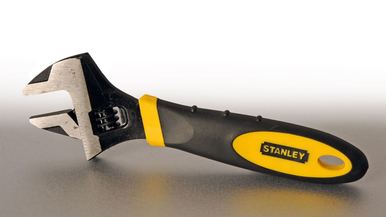 Stanley Max Steel 0-90-947 review | | | Auto Express