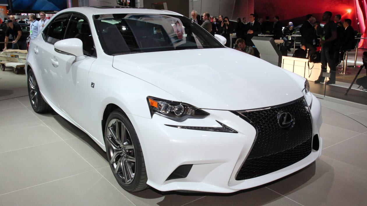 New Lexus IS revealed | Auto Express