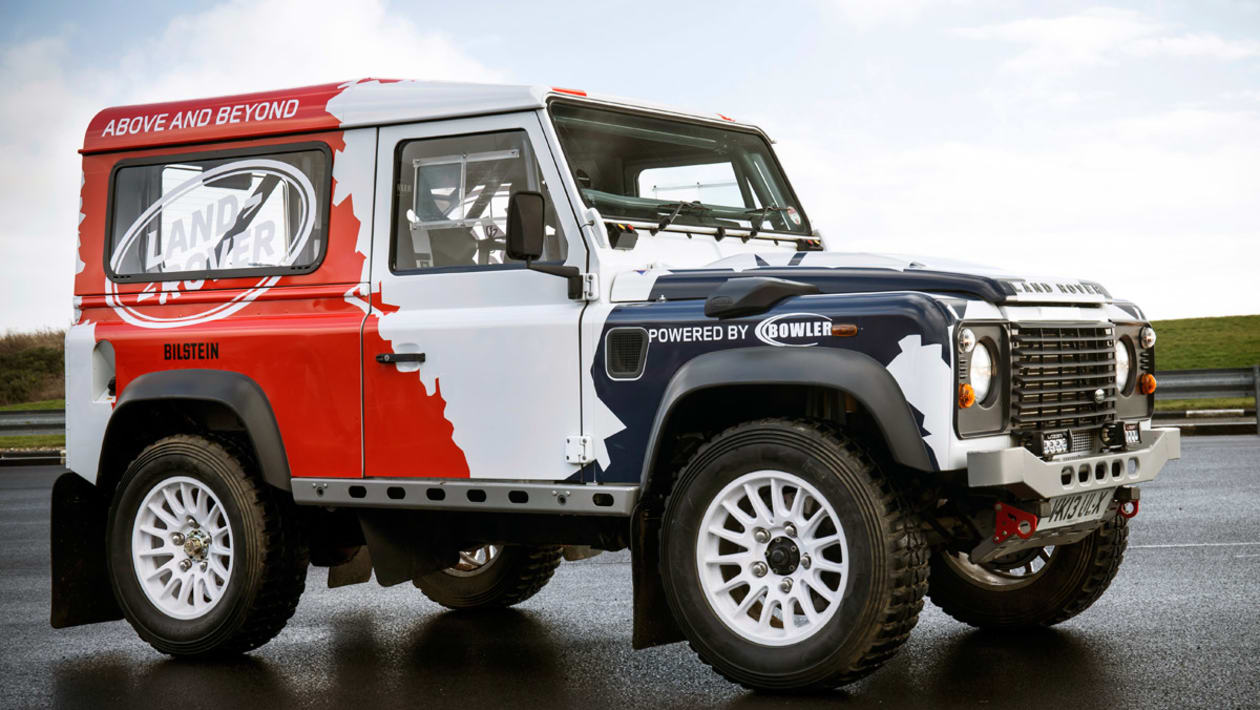 Land Rover Defender Challenge by Bowler pictures | Auto Express