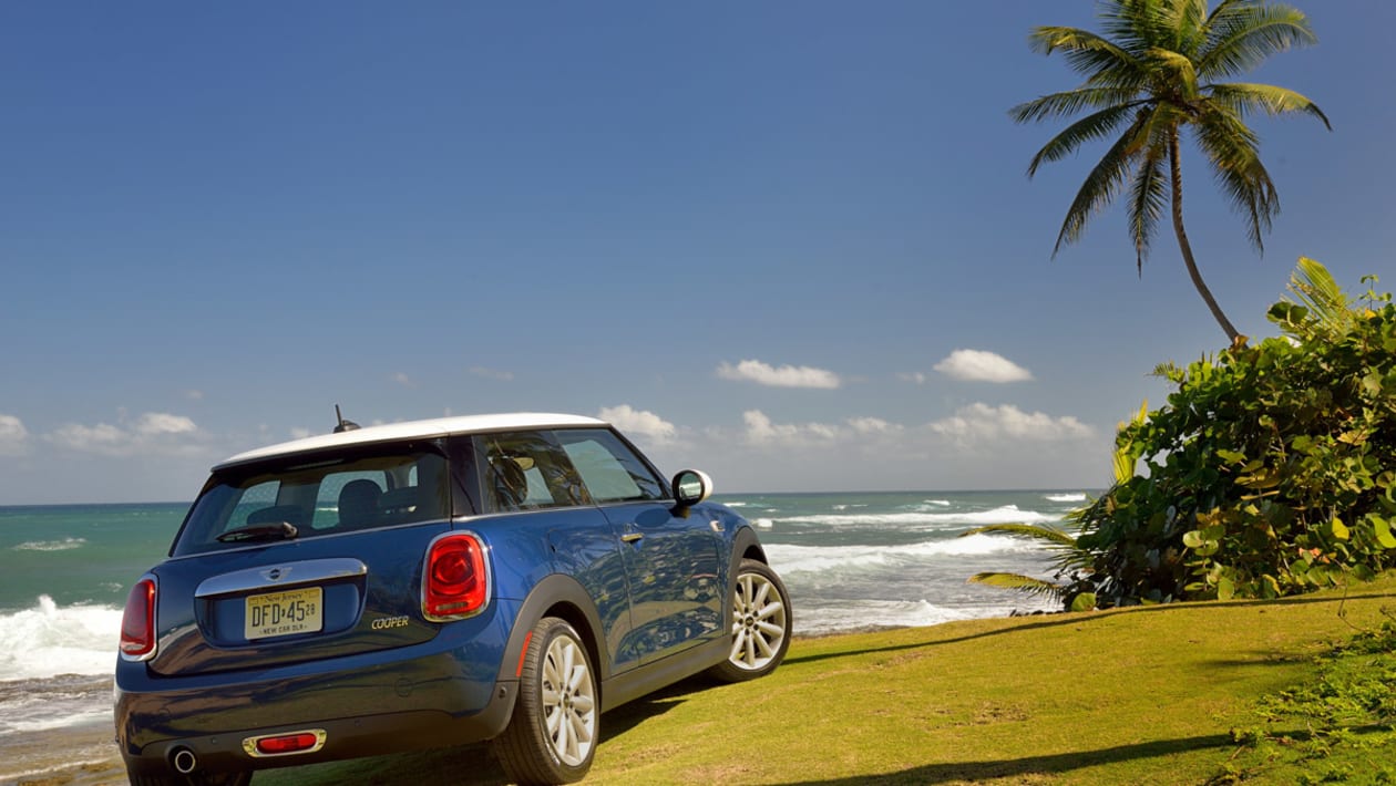 MINI Cooper 2014 first drive review pictures | Auto Express