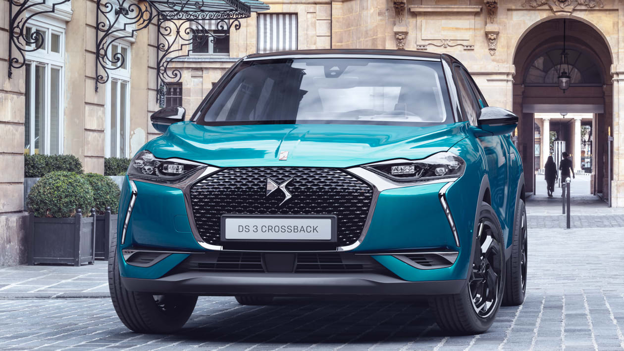 New DS 3 Crossback uncovered at Paris - pictures | Auto Express