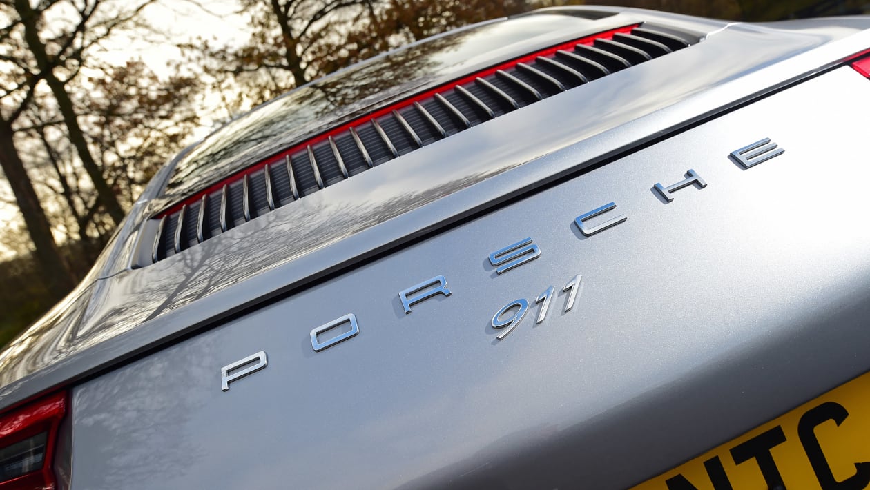Porsche 911 review - pictures | Auto Express