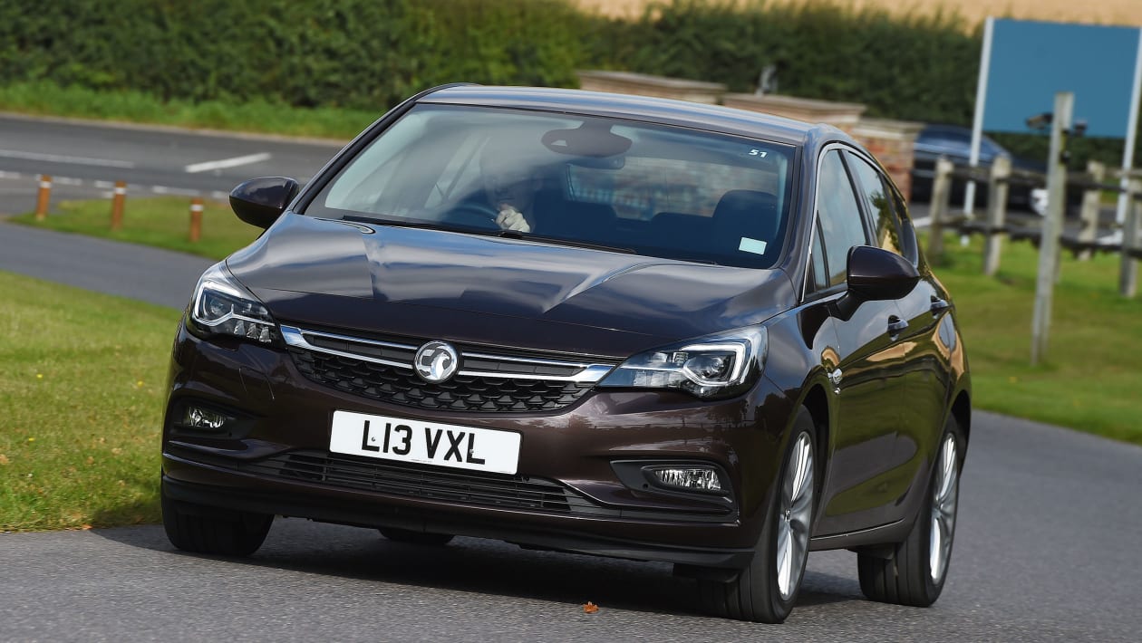 Vauxhall Astra Elite review | Auto Express