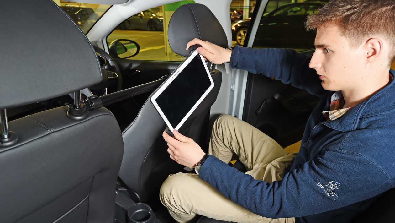 Best car tablet mounts - pictures | Auto Express