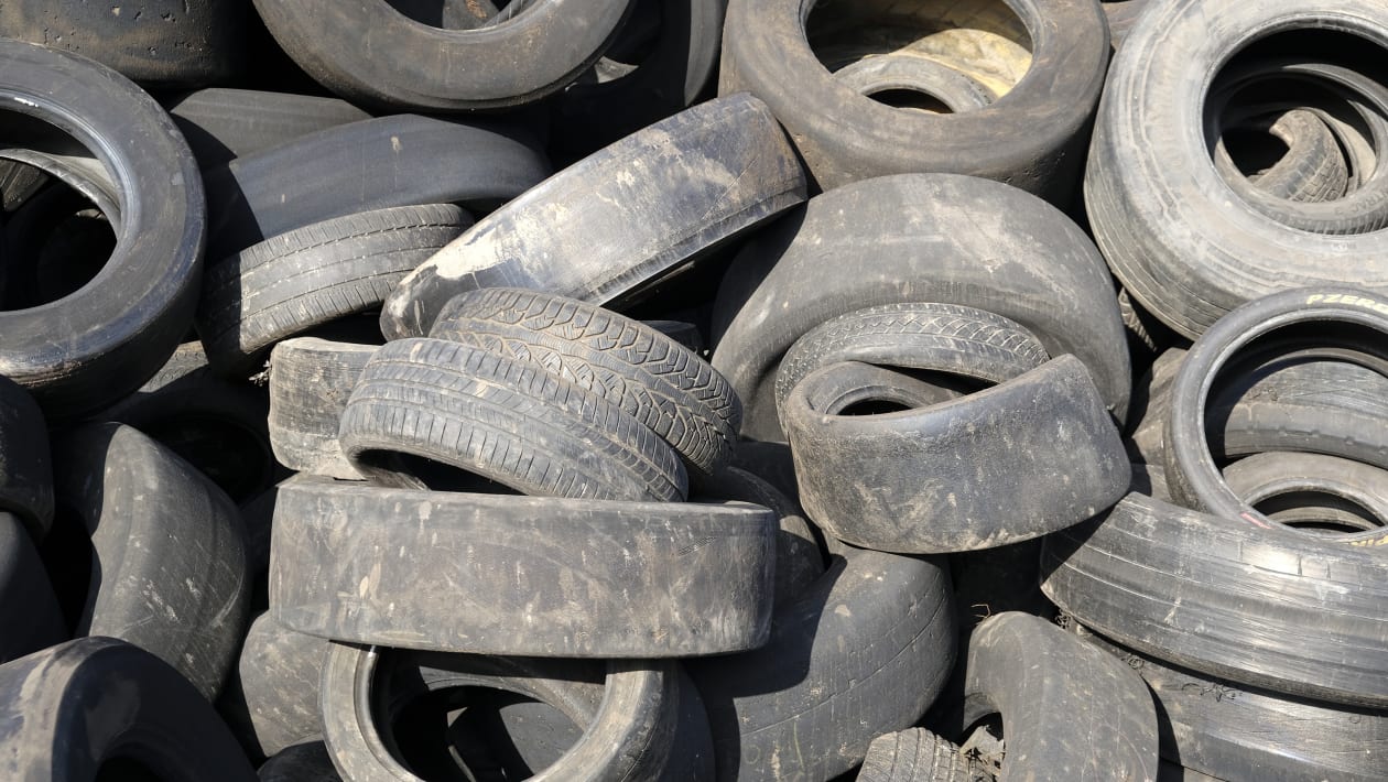 New car tyre recycling tech to tackle UK’s waste tyre mountain | Auto ...