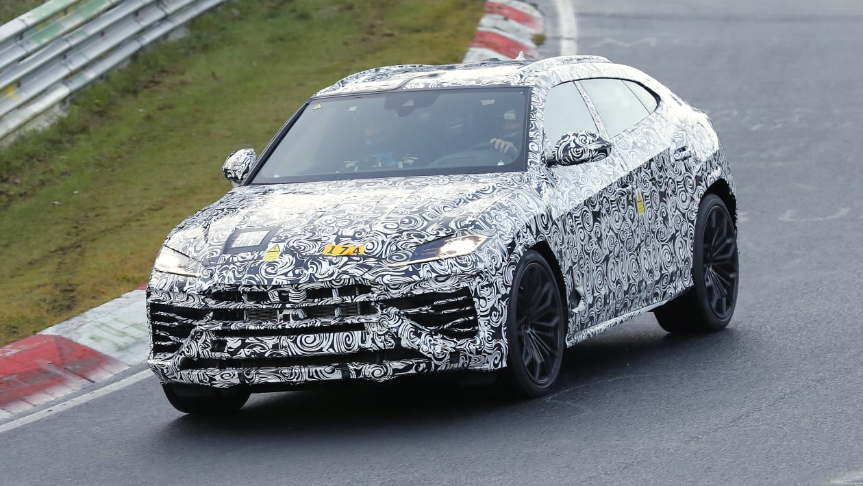 Lamborghini Urus plug-in hybrid spied showing off new styling elements ...