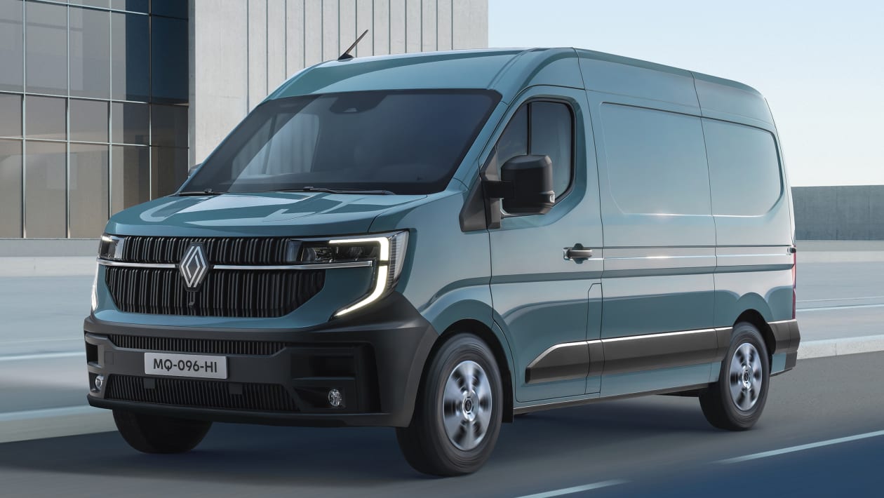 Watch out Ford Transit! New Renault Master aims to conquer the large ...