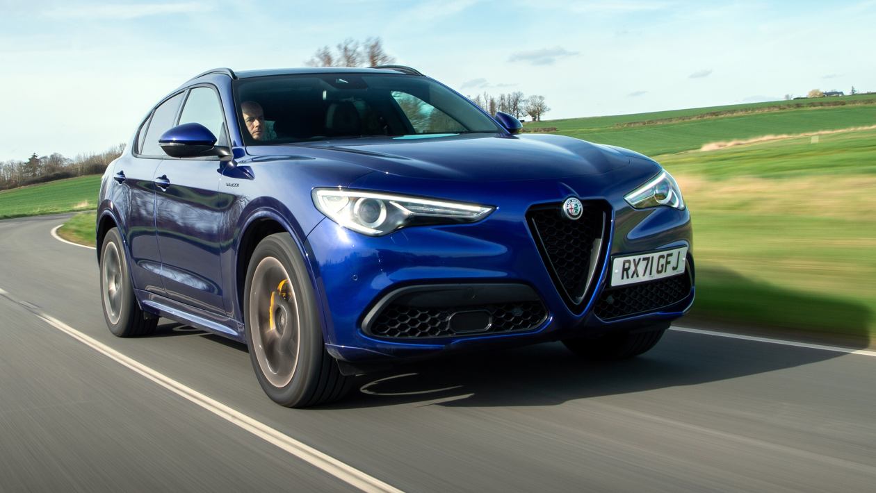 Alfa Romeo Stelvio Veloce Fast Fleet test – 6 months with the Porsche ...