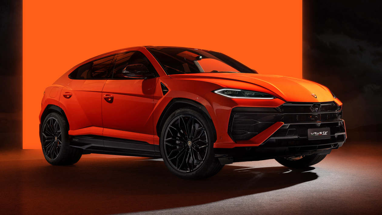 Next-generation Lamborghini Urus confirmed with hybrid powertrain ...