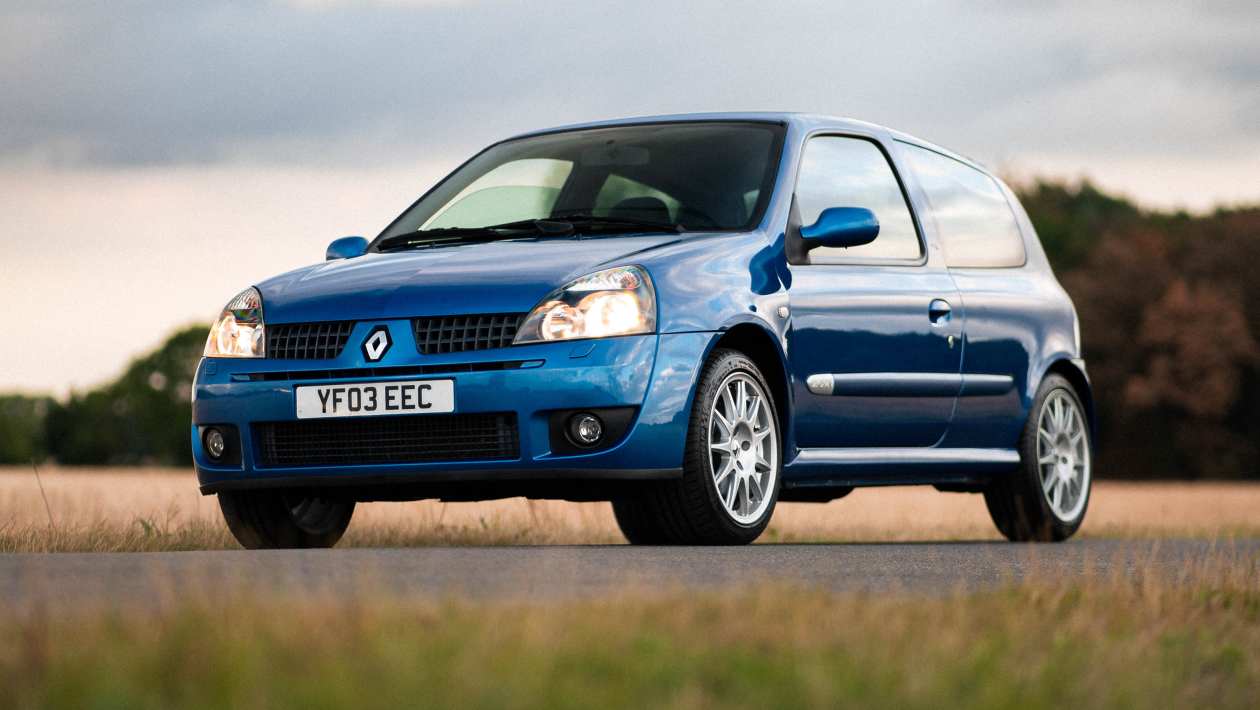 Renault Sport Clio 172 Cup (2002 - 2003): a rally homologation special ...