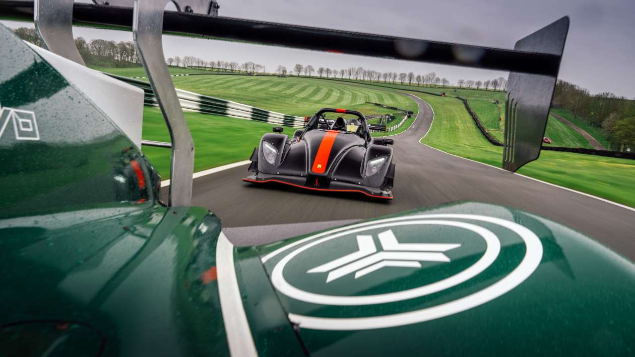 Radical SR3 XXR v Revolution 500 Evo: downforce demons go head-to-head ...