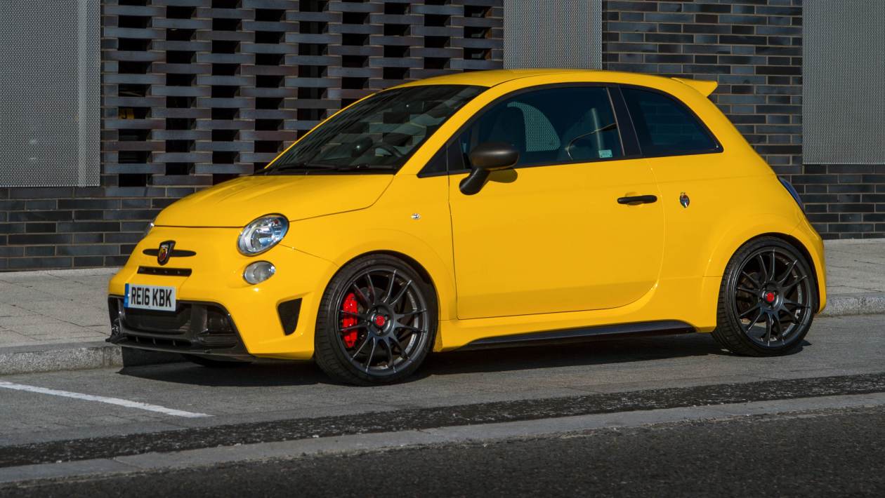 Petrol-powered Abarth 500 discontinued – pictures | evo