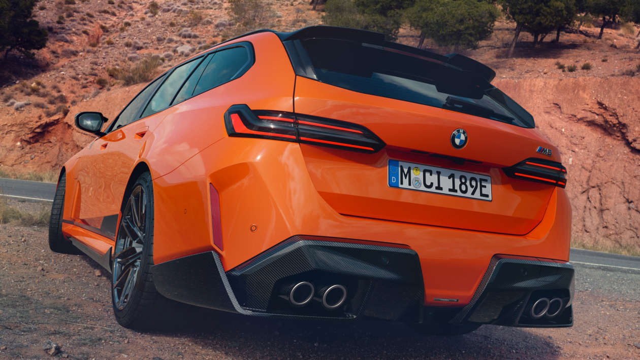 BMW M Performance parts for M5 saloon and M5 Touring revealed | evo