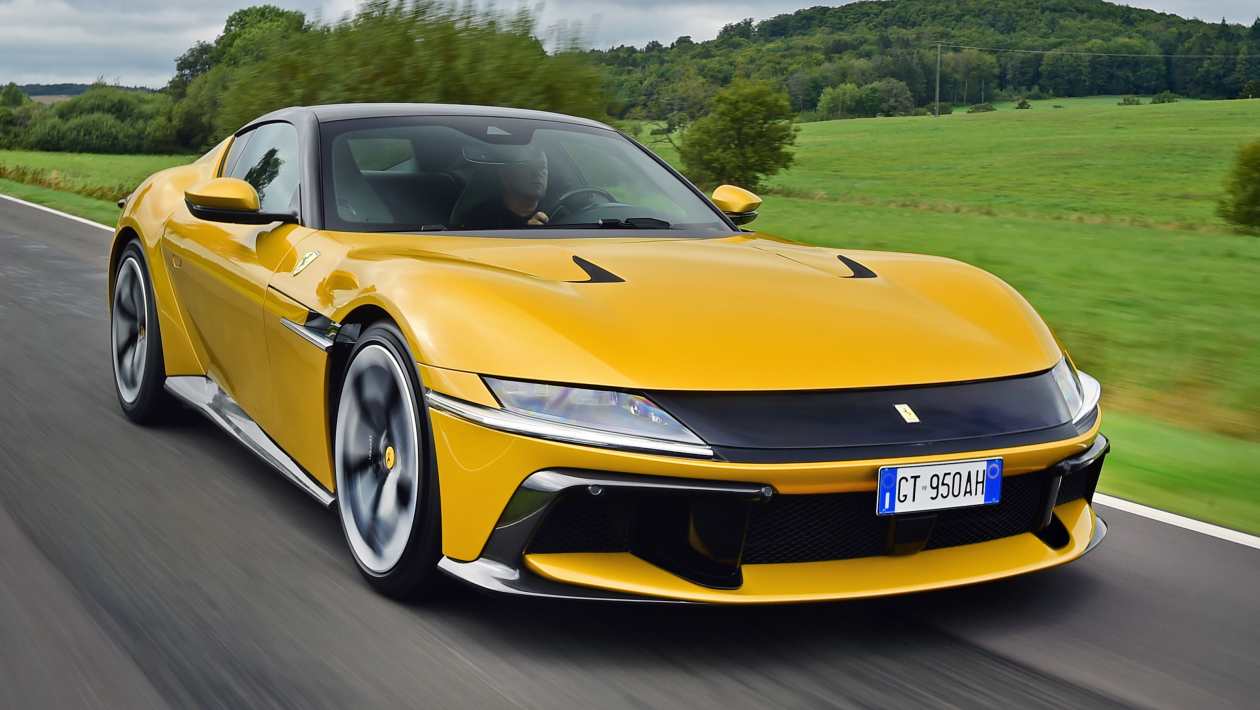 Ferrari 12Cilindri review | Auto Express