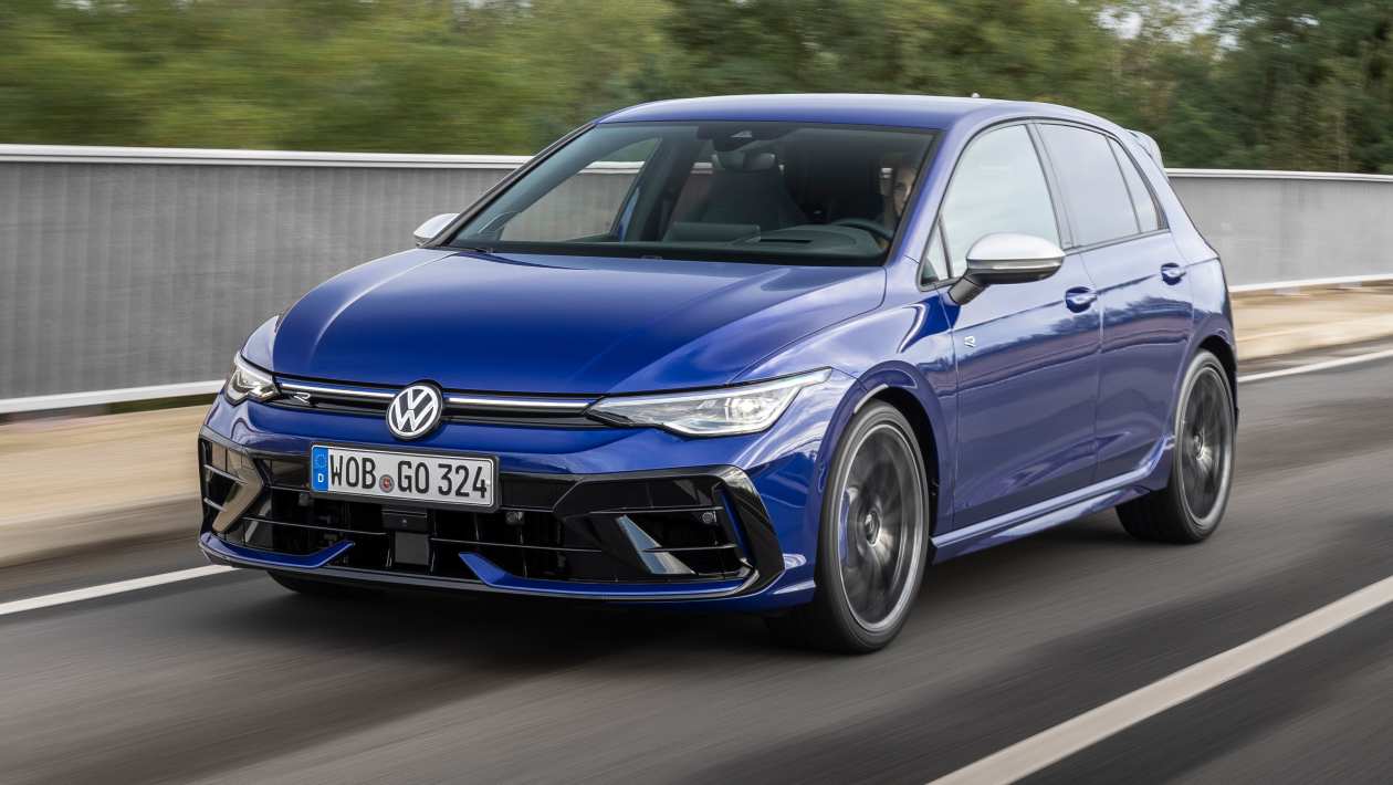 Volkswagen Golf R Mk8.5 2024 review – back to its best? | evo