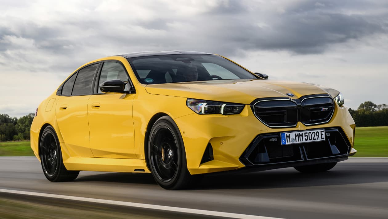 BMW M5 : Prices & Specs | Auto Express