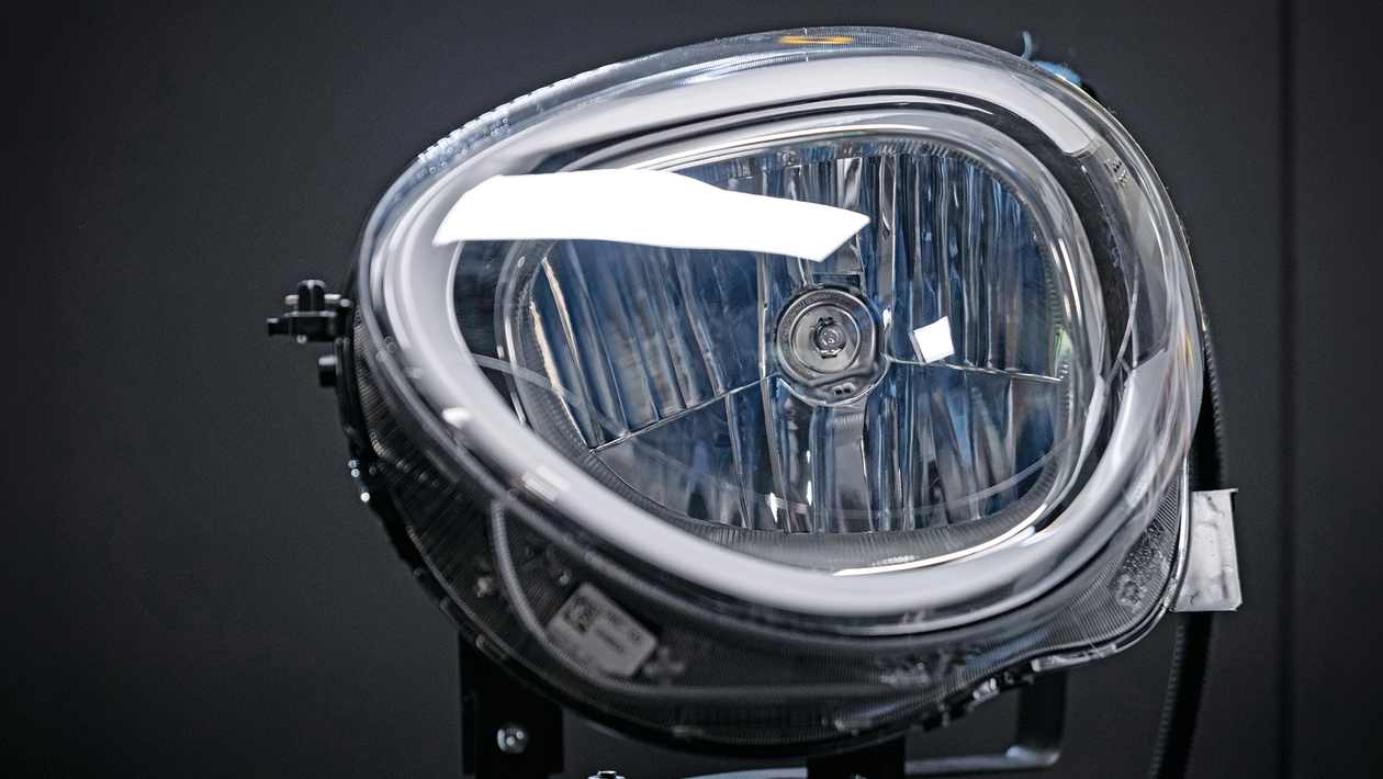 Best car headlight bulbs 2024 | Auto Express