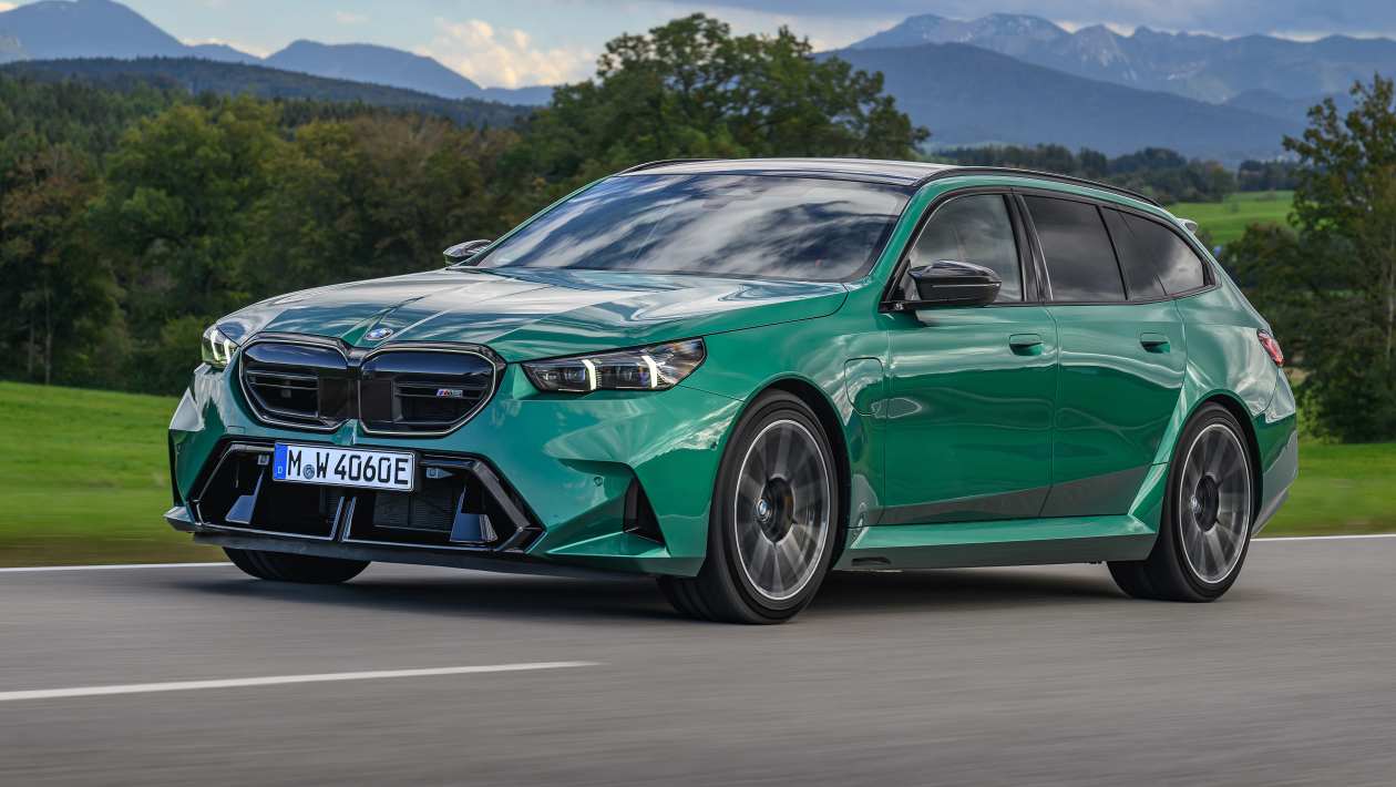 BMW M5 Touring (G99) 2025 review – super estate returns to battle the ...