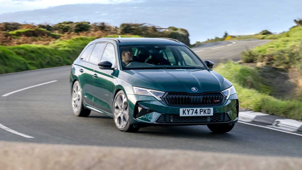 New Skoda Octavia vRS 2024 review: a fantastic and fast family car ...