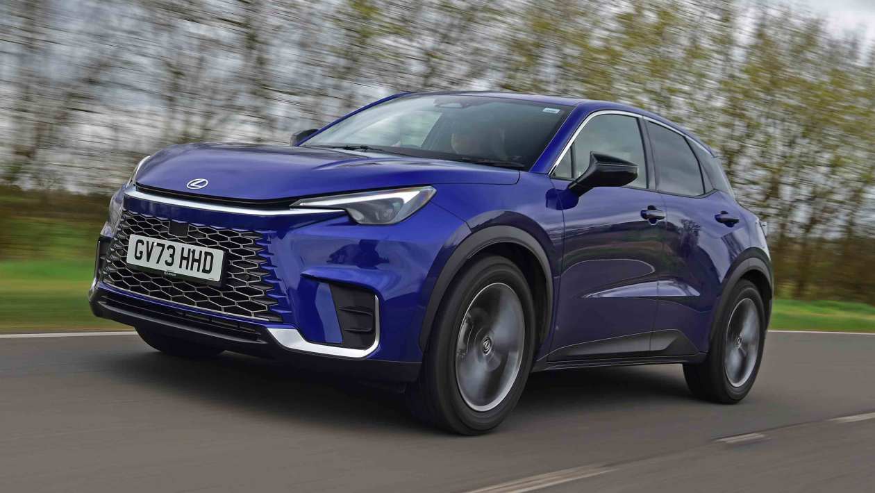 Lexus LBX Hatchback 1.5 Takumi 5dr E-CVT AWD | Auto Express