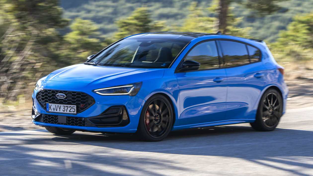 Used Ford Focus ST Edition (Mk4, 2021 - 2025) review – a Honda Civic ...