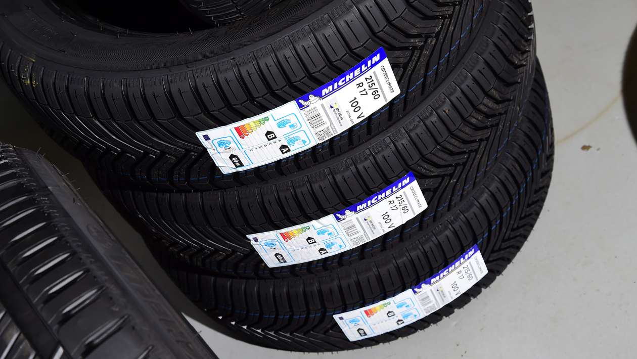 Tyre fuel efficiency explained: rolling resistance rating and eco tyre ...