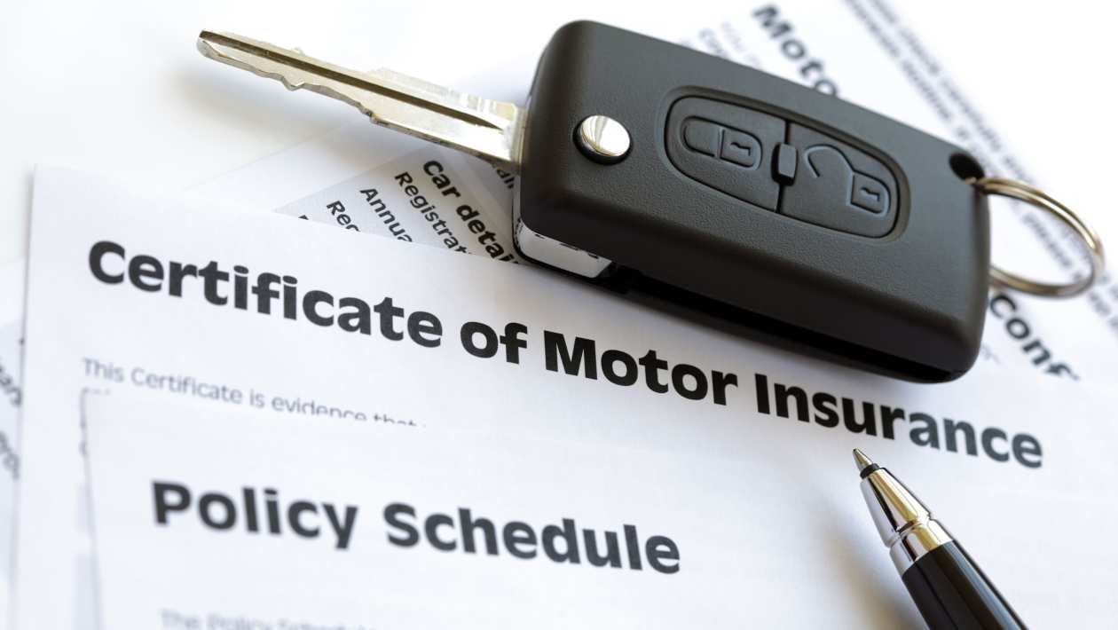 Car insurance prices hit a 2-year low, and younger drivers save most ...