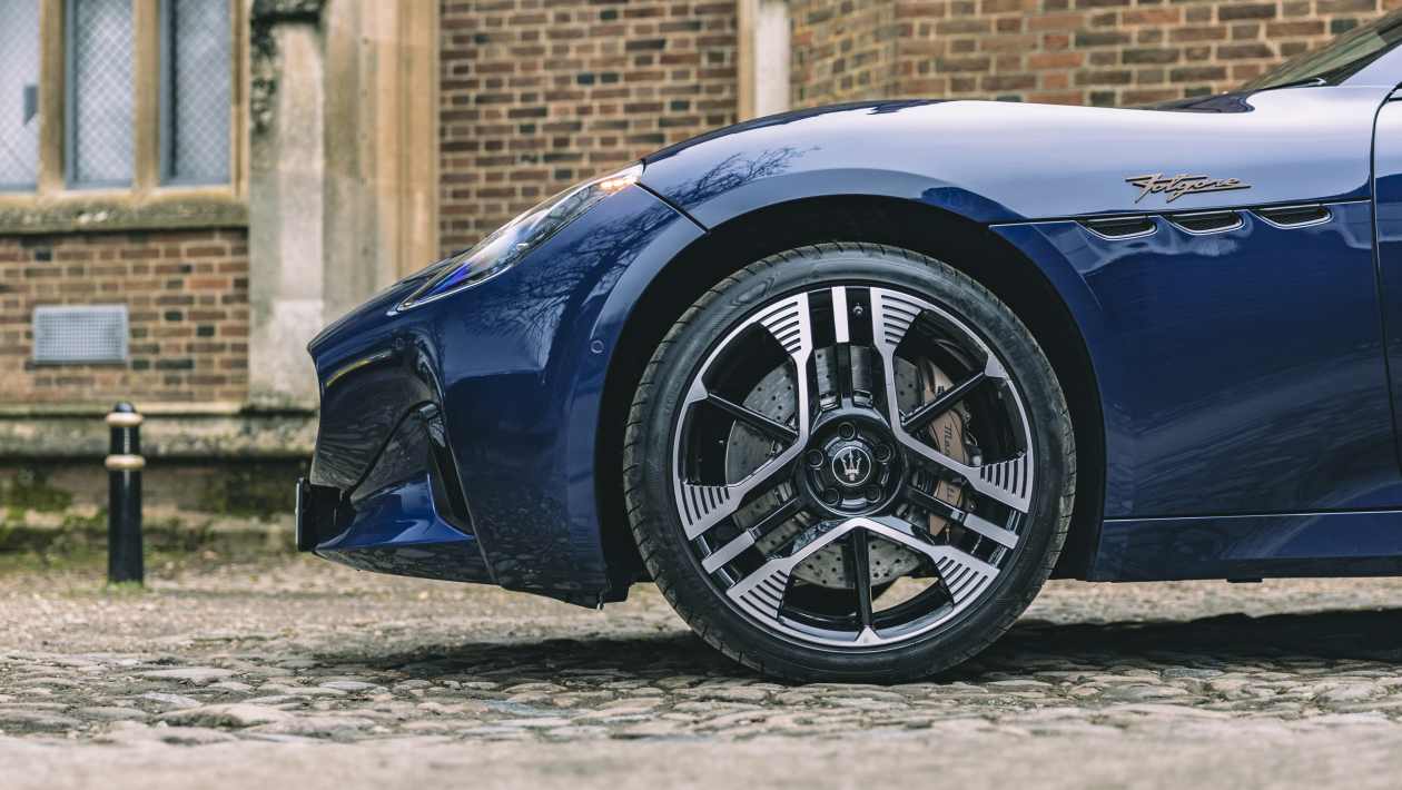 Three-spoke wheels killed Saab and they're coming for Maserati next | evo