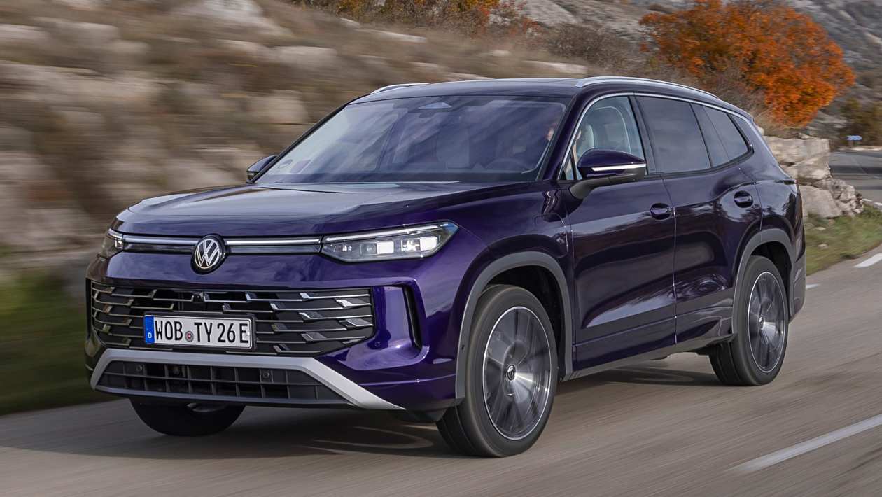 Volkswagen Tayron Estate 1.5 TSI eHybrid 272 R-Line Edition 5dr DSG6 ...