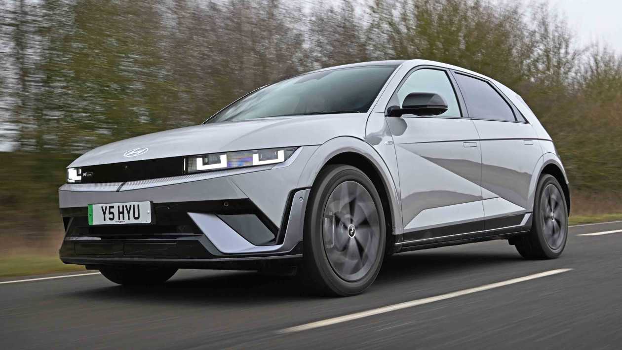 Hyundai Ioniq 5 Electric Hatchback 168kW Ultimate 84 kWh 5dr Auto [Tech ...