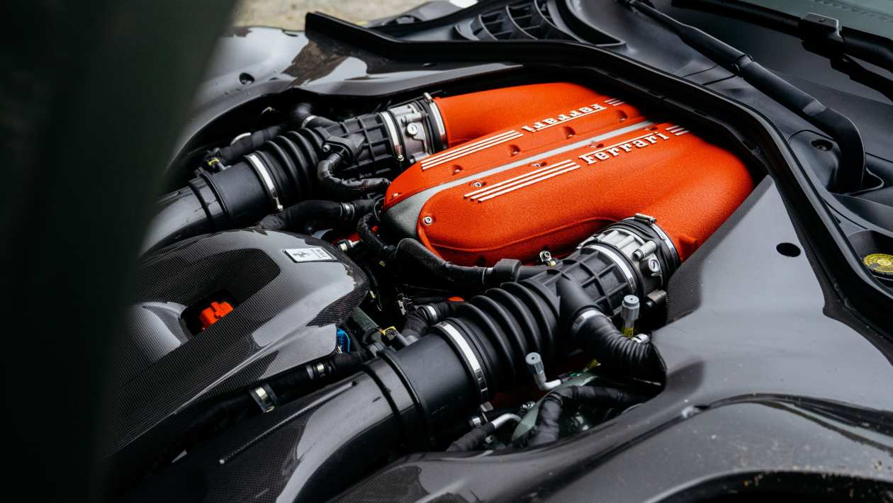 2 stroke engine ban uk