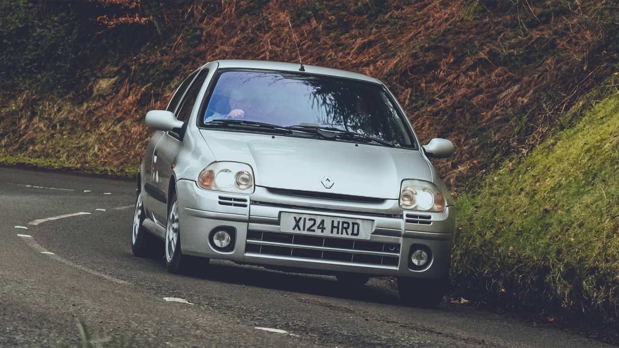 Driving the iconic Renault Sport Clio 172 – car pictures of the week | evo