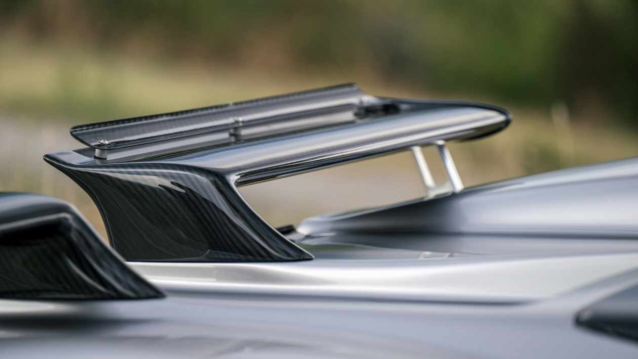 The European Parliament could try to ban carbonfibre | evo
