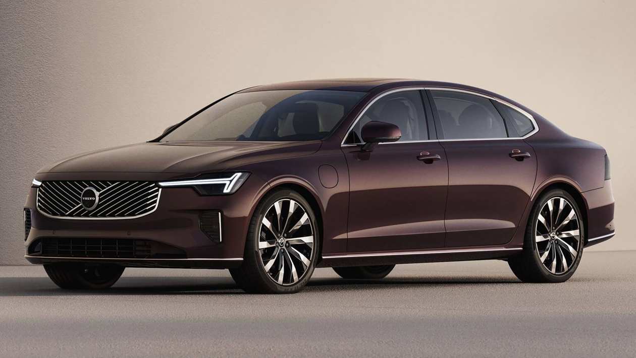 New 2026 Volvo S90 plug-in hybrid - pictures | Auto Express