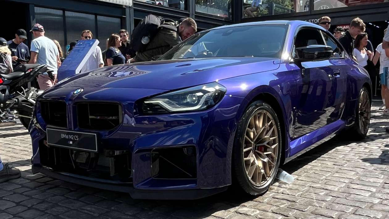 BMW M2 CS returns with 530bhp and an £86k price tag | Auto Express