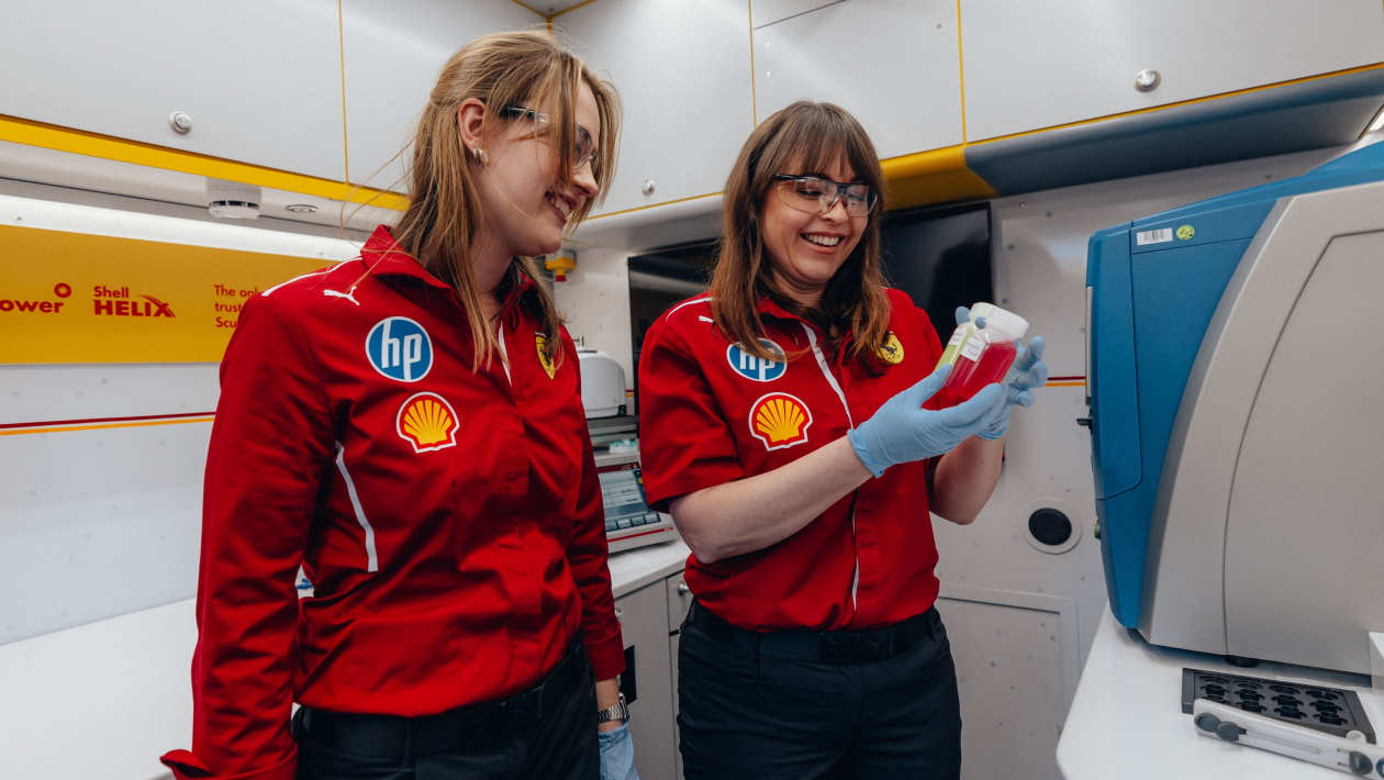 Shell V-Power - fuelling Scuderia Ferrari HP Formula 1 to success | evo